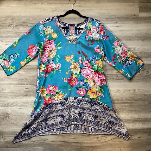 Johnny Was | Tops | Johnny Was Vneck Tunic | Poshmark